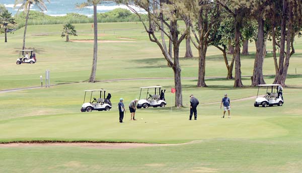 Parks, golf courses reopen for play | News, Sports, Jobs - Maui News